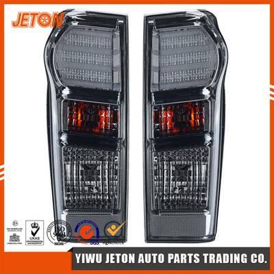 适用于五十铃D-MAX2012-2015款尾灯高配版烟灰213-1933-UE