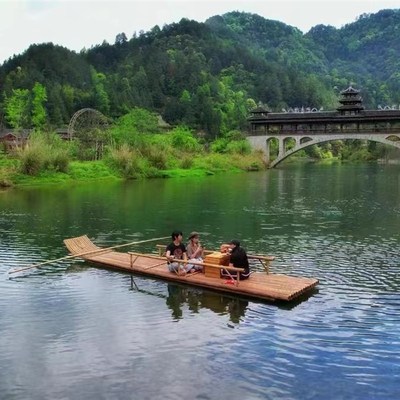 竹筏 竹排 竹排船 筏子 观景竹筏 漂流竹筏 垂钓竹筏 竹船