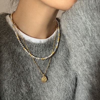 设计感多色串珠叠戴玫瑰花圆牌项链女气质百搭毛衣链