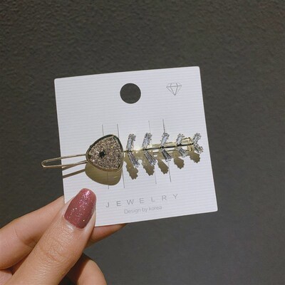 Popular Hollow Flash Diamond Fish Bone Frog Buckle Elegant S