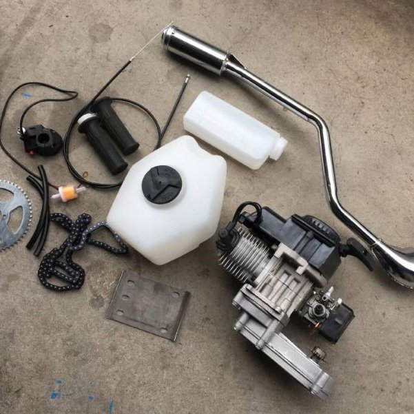 改装自行车汽油机二冲程49CC变速箱迷你越野发动机气缸体加长排气