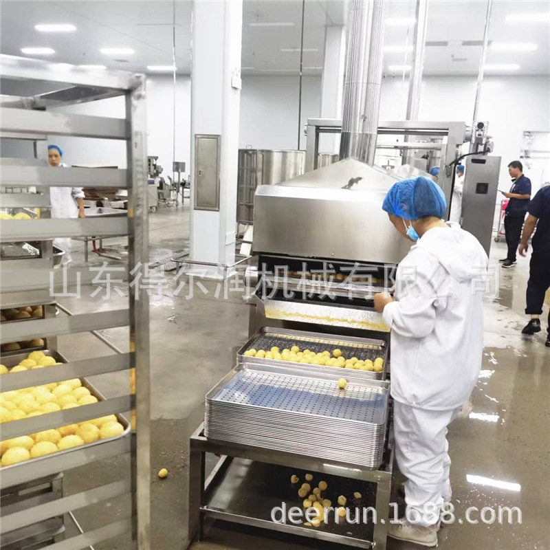预制菜茄子油炸流水线 小型蔬菜类食品油炸机 含油量低 挂浆裹粉