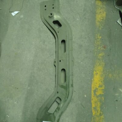 北汽威望m20前防撞梁 前拖车梁 全新 防撞梁