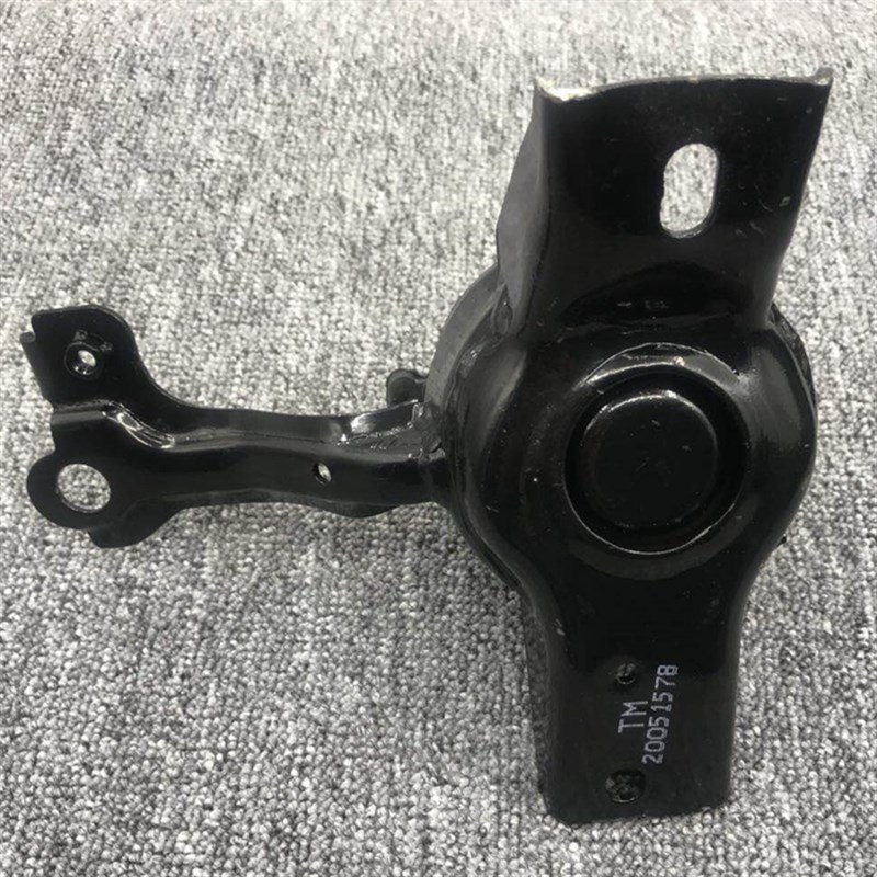 适用现代伊兰特发动机支架机垫爪起亚赛拉图发动机脚胶变速箱支架