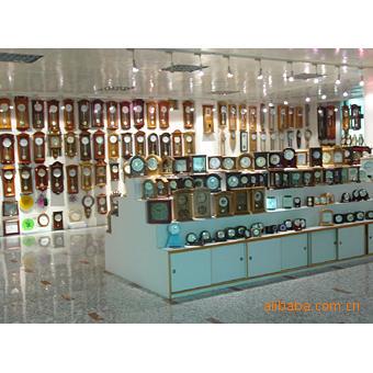 仿圆古实木形挂钟7259客厅时新挂钟居乔迁送礼精品超静尚音热销款