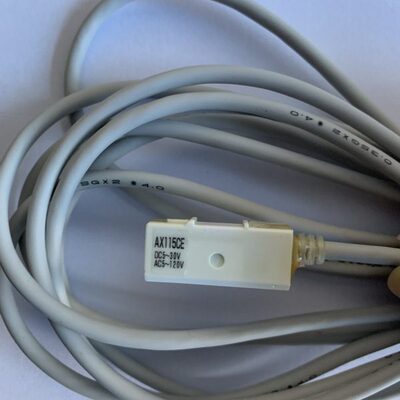 TAIYO太阳铁工磁性开关AX115CE AX111CE AX105CE AX101CE 2手的