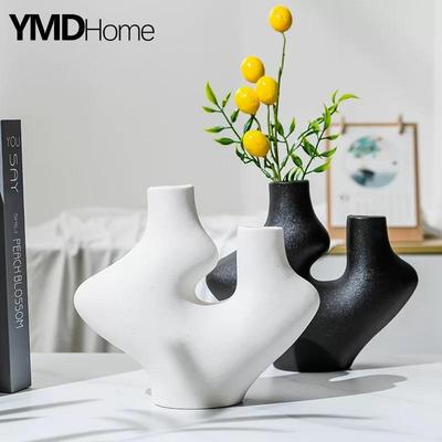 现代艺术高级感小众摆件奶油风客厅电视柜轻奢开放格家居软装饰品