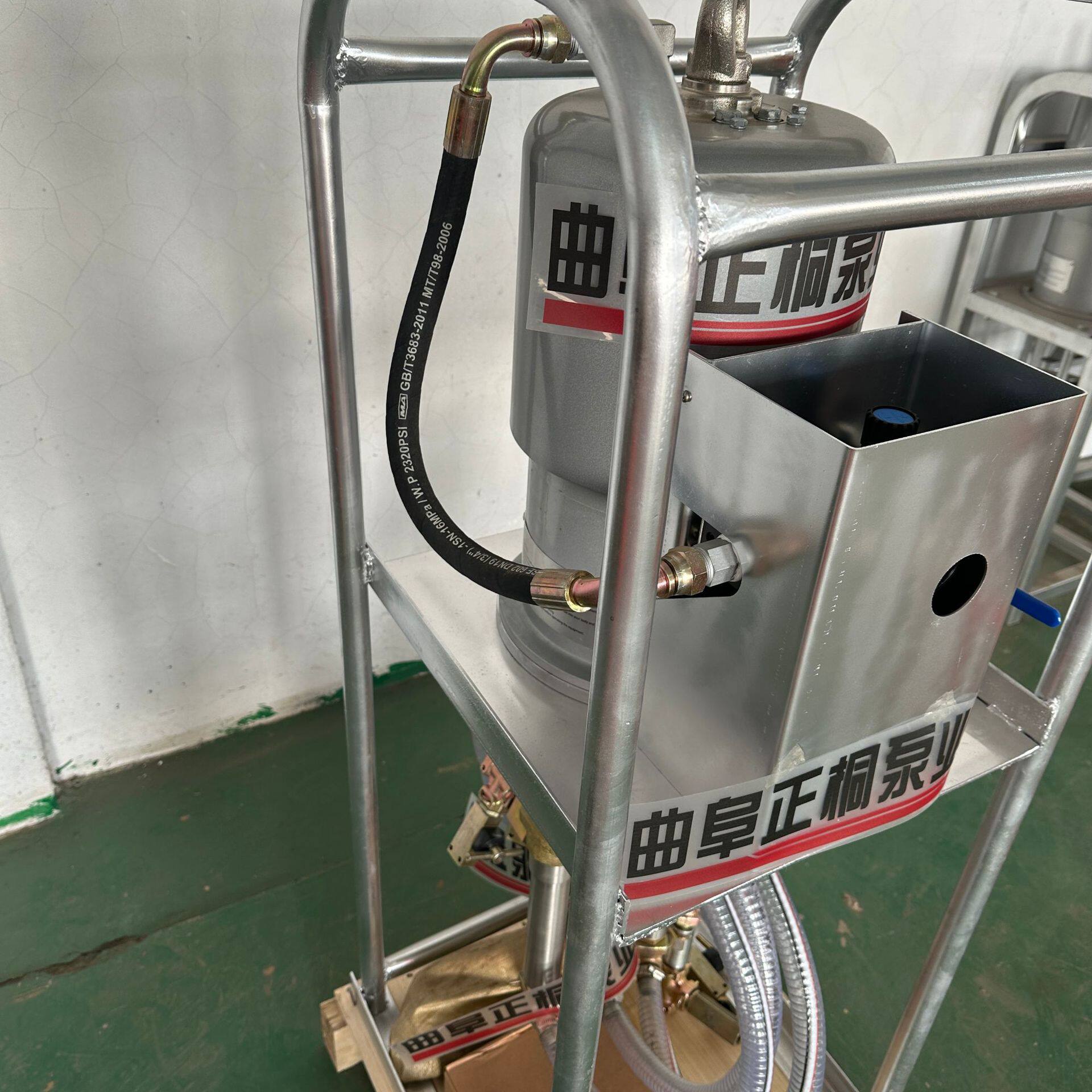 三缸双液多比例风动化学浆注浆泵ZZQ-0.6/10型防爆立式高压注浆机