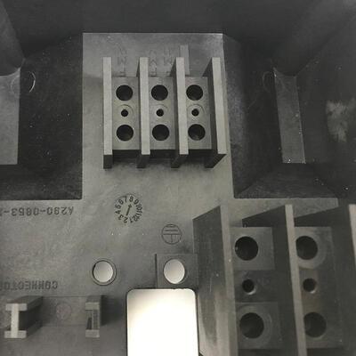 FANUC发ESK那科小黄机主轴机接线电盒A2量90-08531-X40大现货