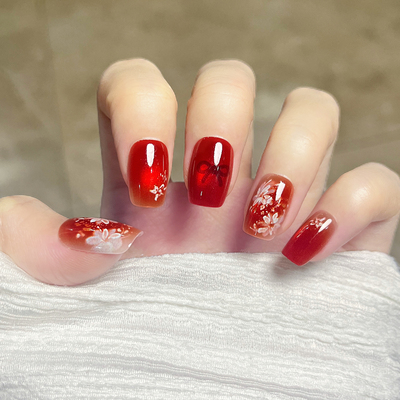 新年款花朵猫眼穿戴甲高级感