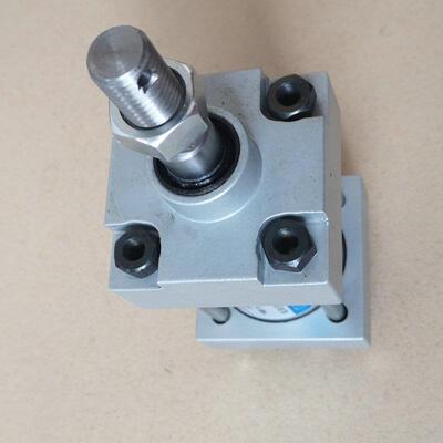 P/N2Z-KF.5018/小28无品牌/普拉塞养路昆明铁路材料车齿机轮箱挂