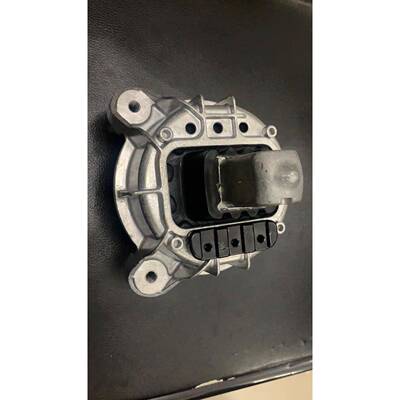 适用于宝马F07F10F11F18发动机机脚胶发动机支架胶垫22117935149