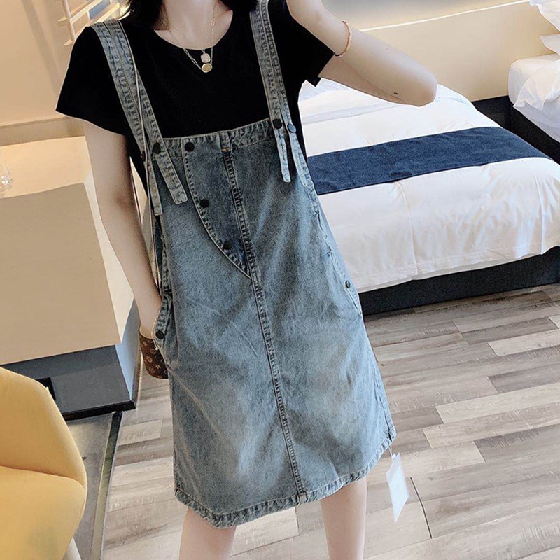 时尚牛仔背带裙连衣裙两件套女2021夏新a字裙减龄洋气吊带裙套装
