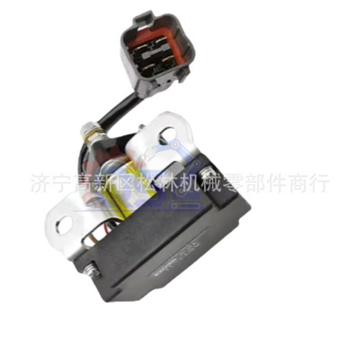 工程机械继电器YM129136-77100AST1-11129136-77100
