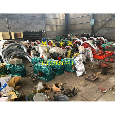 广东惠州QPQ2*10吨固定卷扬式启闭机 钢制闸门手动电动卷扬启闭机