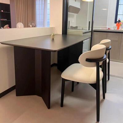 利丰极家光黑岩板德餐39197桌用现代简约小户型桌实木餐椅组合长