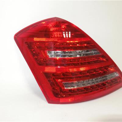 适配奔驰S级W221后尾灯S300总成S350S500S600老款改新款LED刹车灯