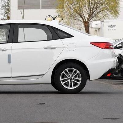 条福睿斯车亮门无品牌/防擦L条后JD8BF20849AA