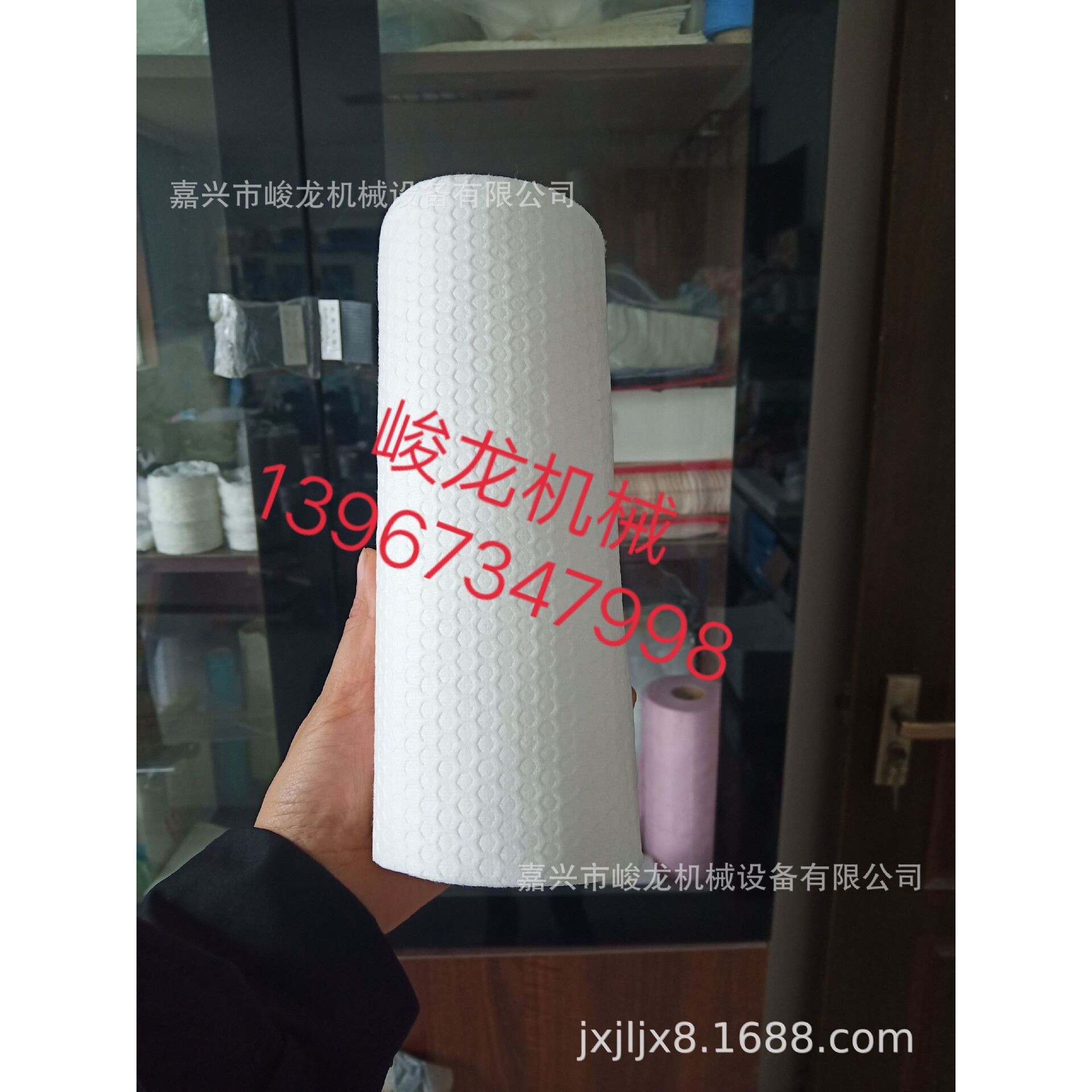 1峻龙纸巾分切复卷机，面巾纸加工设备，小作坊纸巾加工机器价格