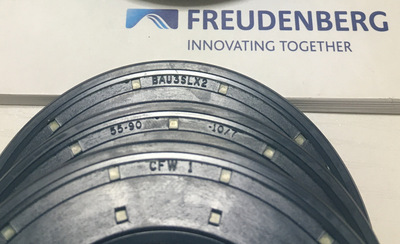 德国Simrit/FREUDENBERG科德宝油封CZ CFW1 BAU3SLX2 55-90-10/7