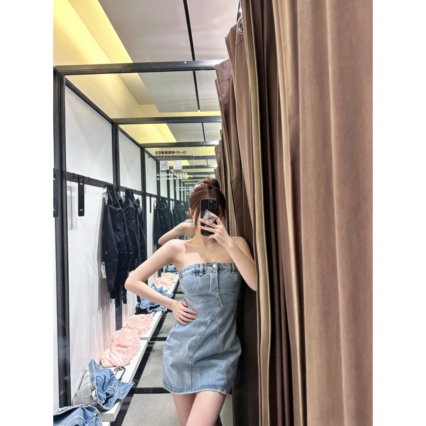韩系纯欲设计感牛仔修身连衣裙女2026夏季新款收腰显瘦包臀短裙