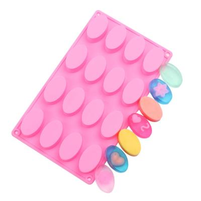 烘焙工具 FDA认证 16连椭圆硅胶小蛋糕模具 鸡蛋形巧克力布丁模