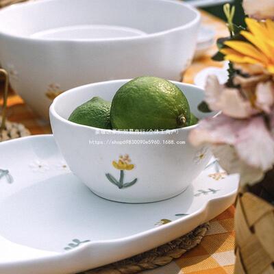 菜碗盘鱼盘碗组合浮雕用饭餐餐具清新小雏菊汤陶瓷RHM碗盘家碗碟