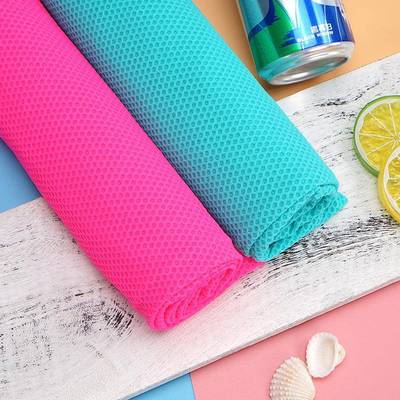 41040S锦窝高弹网布150g锦纶氨透气户外运动布料三明治网蜂布面料