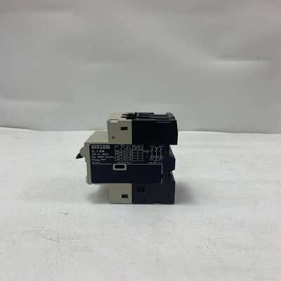 ABL8RPS24050       SCHNEIDER    数字输出模块