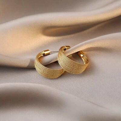 New Fashion rend Unique Design Elegant cate Retro Exaggerate