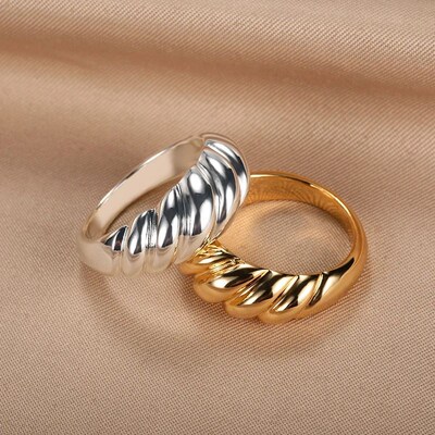 Sample Horn Ring Tarnish Free Croissant Chunky Rings for Wom