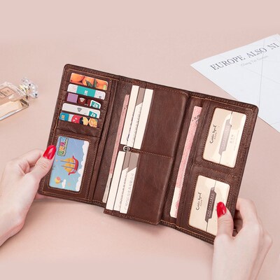 2022 New Womens wallet retro womens leather wallets  Long