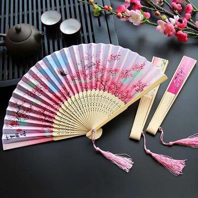 New Vintage Folding Fan Retro Chinese Japanese Bamboo Hand F