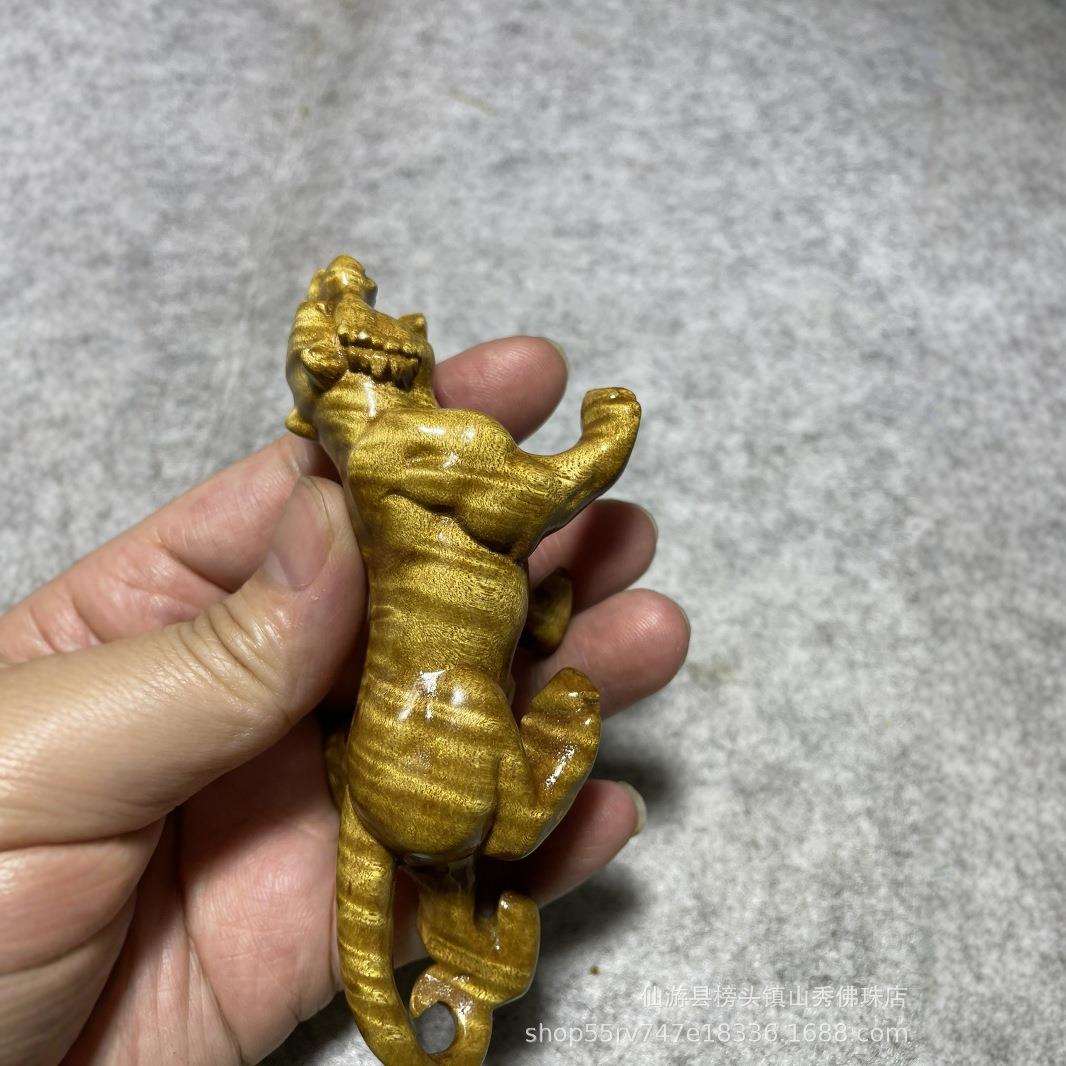 金丝楠老虎小摆件实木手把玩物手把件招财随身盘玩工艺品木制