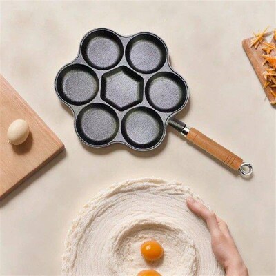 5-Cup Cast Iron Egg Frying Pan Non Stick Egg Cooker