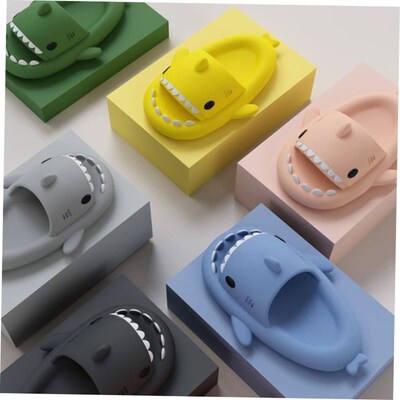 4CM Soft Man Women Shark Slippers Summer Beach Slides Anti-S