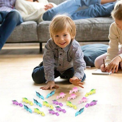 30 Pcs Dinosaur Finger Toys Catapult Flying Flight Bendable