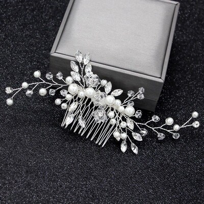 2023 Elegant Bridal Pearl Hair Comb Handmade Flower Beautifu