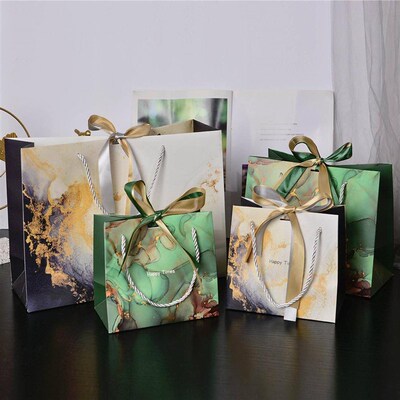 Gift bags, gift carrying bags, clothing bags, candy packagin