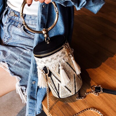2020 New Style Straw Bag Tassels Bucket Bag Ethnic Style Mi