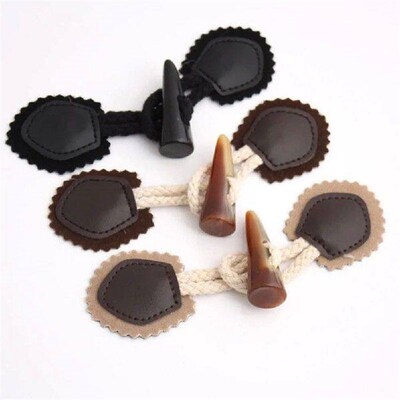 4 Pairs Diagonal Buckle Horn Tooth Toggle Buttons Coat