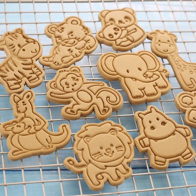 8pcs Cookie Cutter Set Animal Dinosaur Christmas Cake Tools