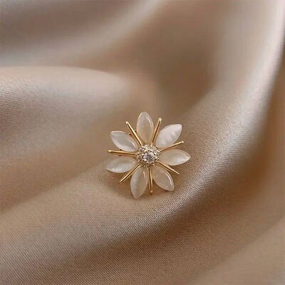 Fashion Brooch Flower Bow Brooches for Women Sweater Coat
