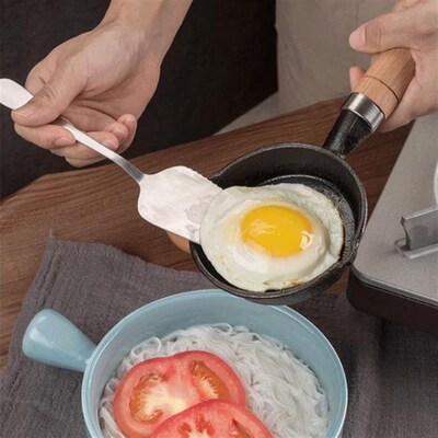 Egg frying pan Cast iron mini iron pan wooden handle pan