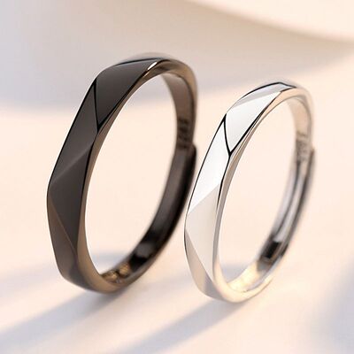 New simple geometric couple ring can be matched with