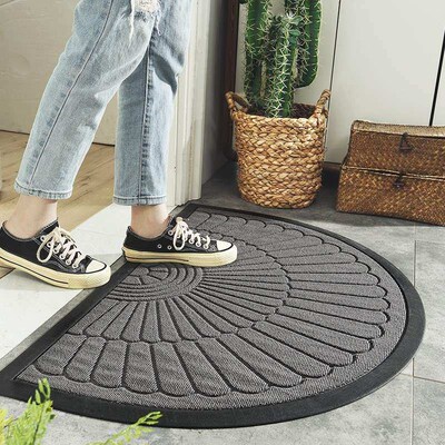 semicircular mon-slip rubber door mat for entering house