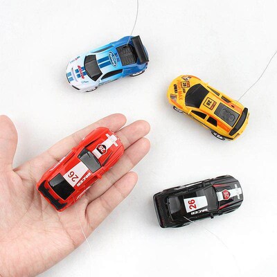 Mini RC Car 6 Colors Remote Control Car Can ox Car attery