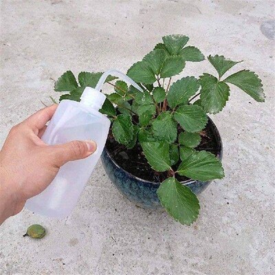 2Pcs Shampoo Bottles Plastic Empty Hairdressing Refillable
