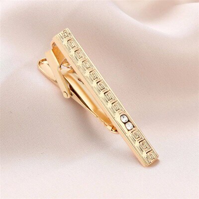 4 PCS Short Tie Clip For Men Lapel Pins Luxury Gifts For Dad