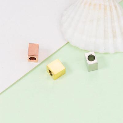 1.8mm+hole+stainless+steel+mirror+polished+4mm+square+small
